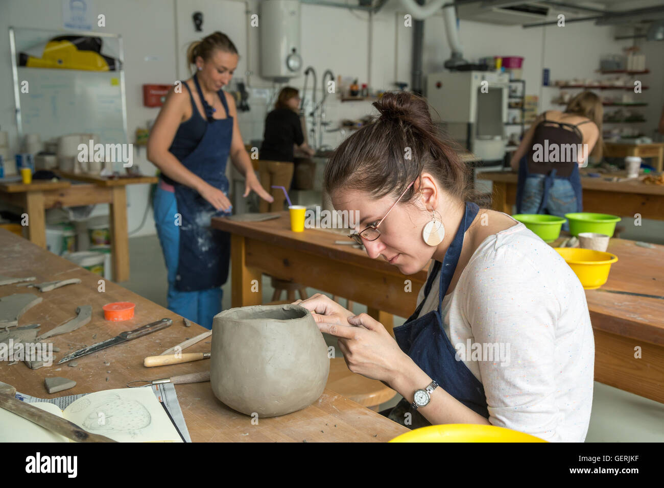 Toepfer goods toepfer workshop hi-res stock photography and images - Alamy