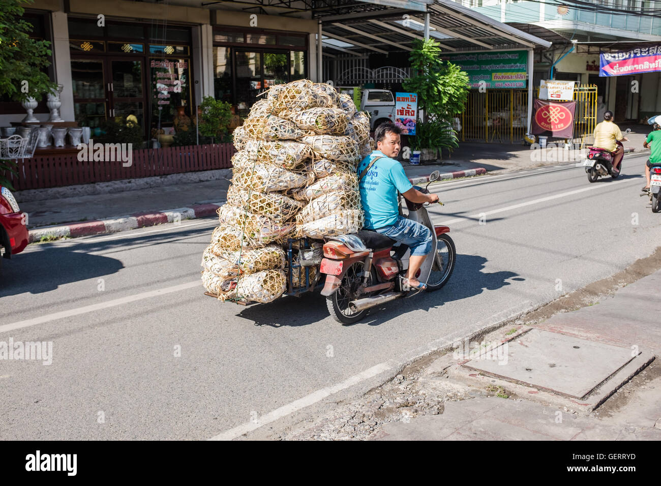 Loaded bike hi-res stock photography and images - Alamy