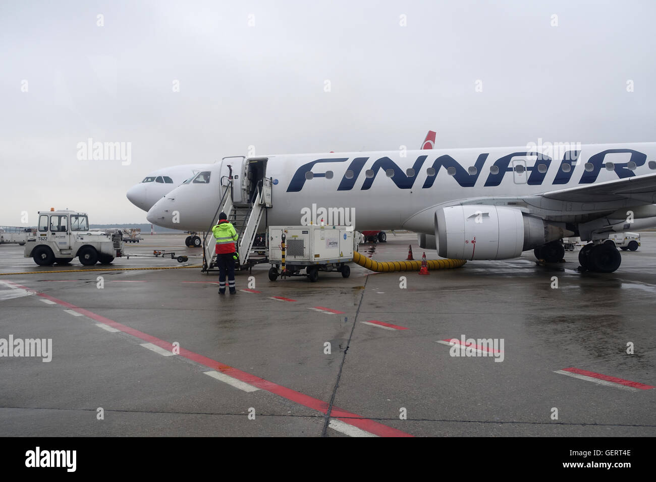 Ramp agent airport hi-res stock photography and images - Alamy