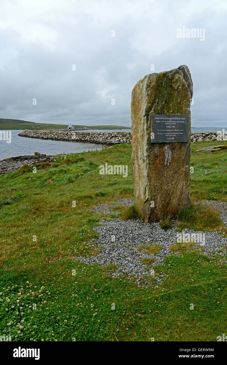 Outer hebrides causeway hi-res stock photography and images - Alamy