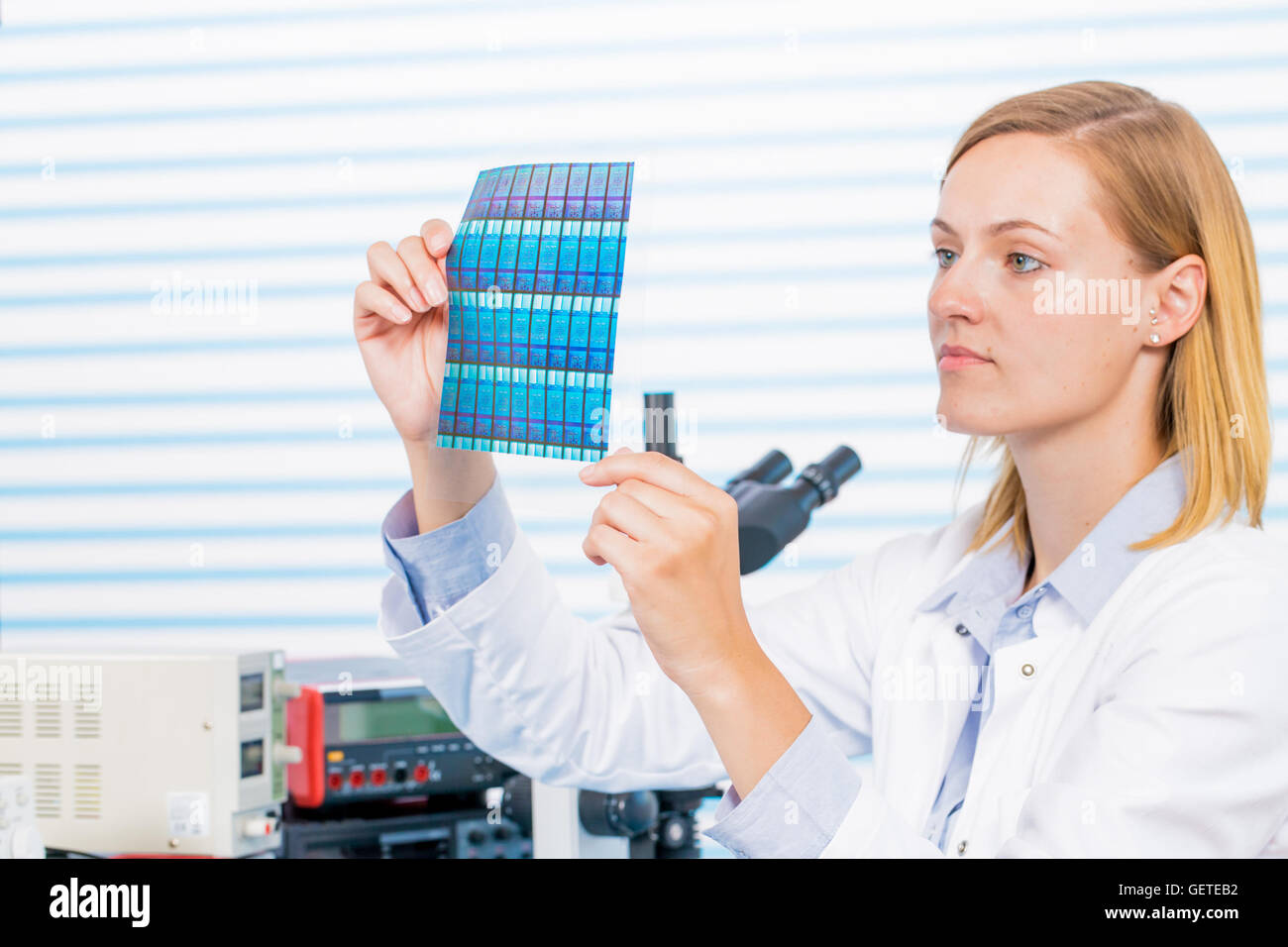 Pcb testing hi-res stock photography and images - Alamy