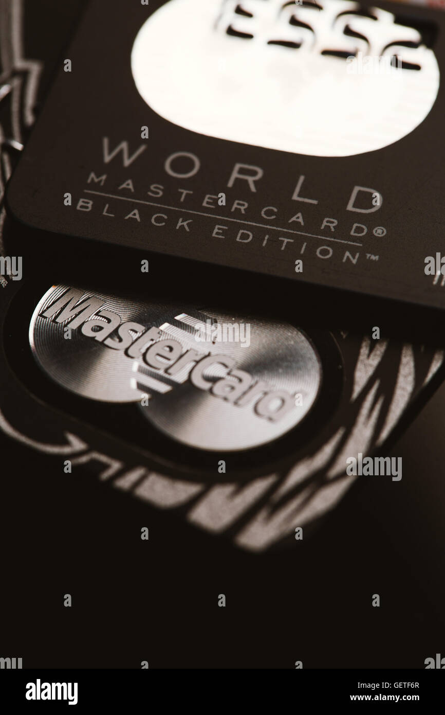 Hologram credit card mastercard hi-res stock photography and images - Alamy