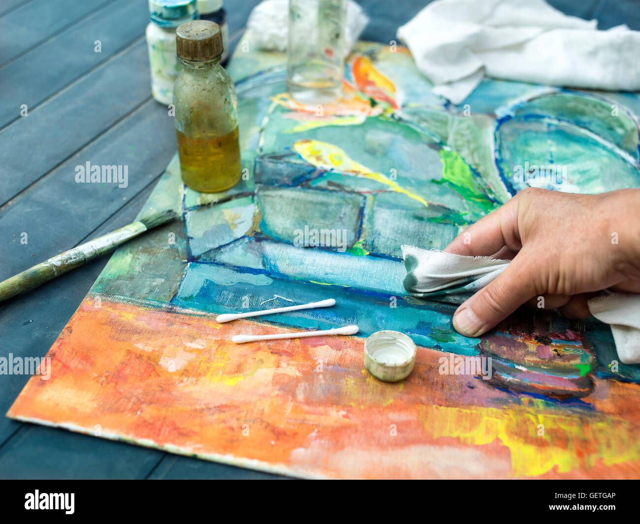 Hand Of A Painter Stock Photo - Alamy