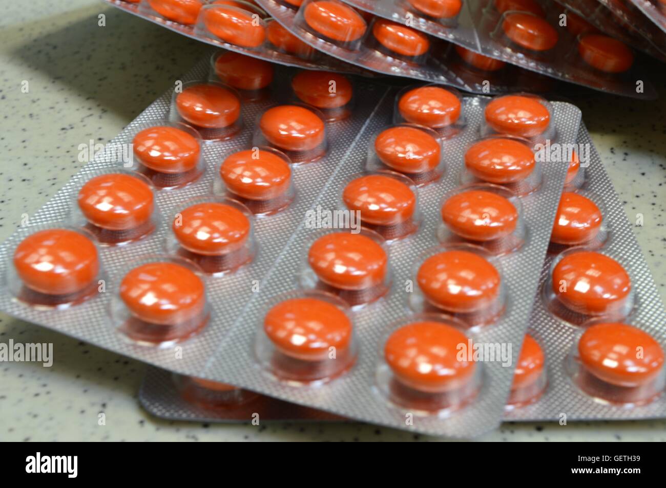 Red blisters hi-res stock photography and images - Alamy