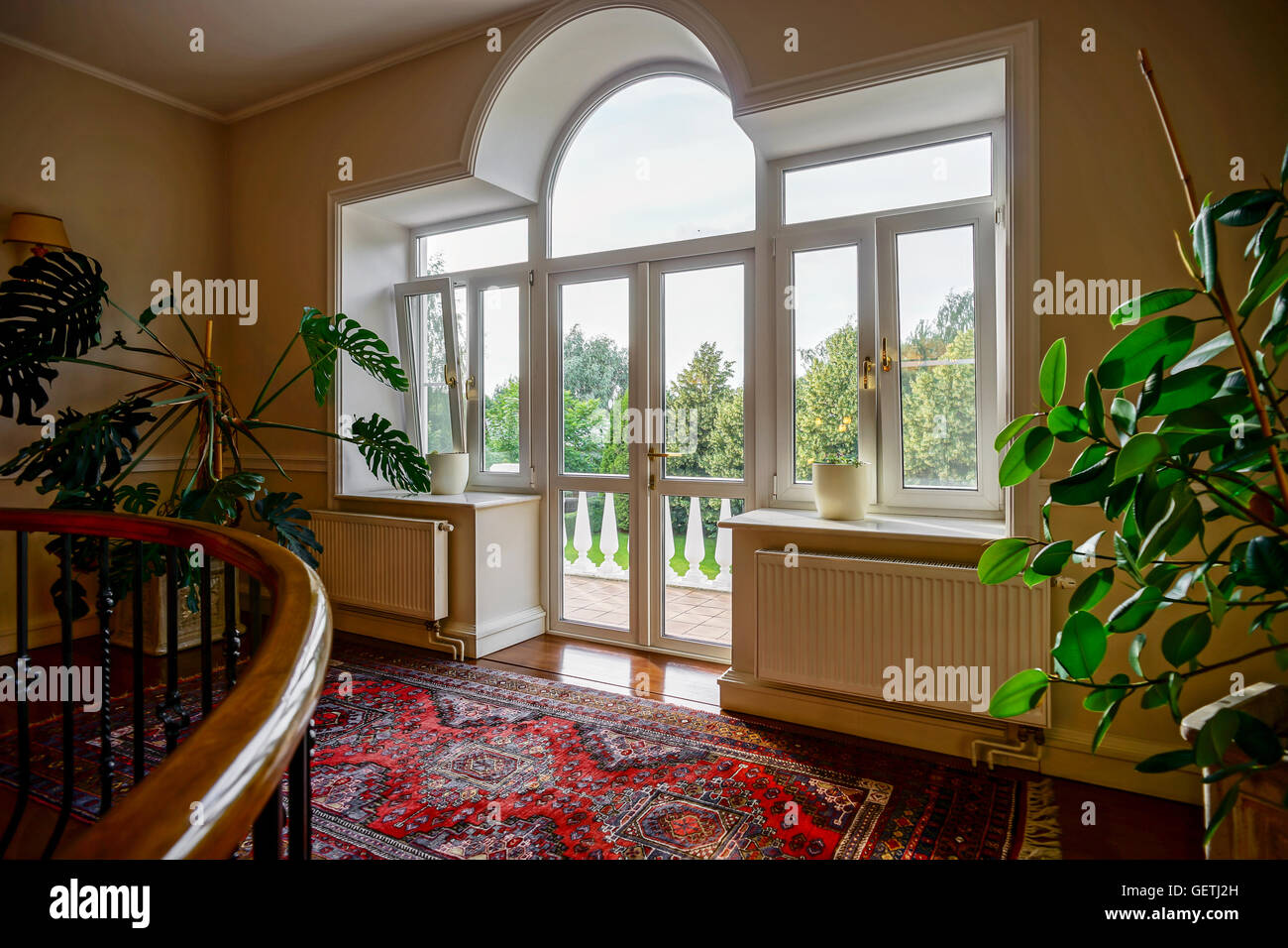 Residential home windows from inside hi-res stock photography and ...