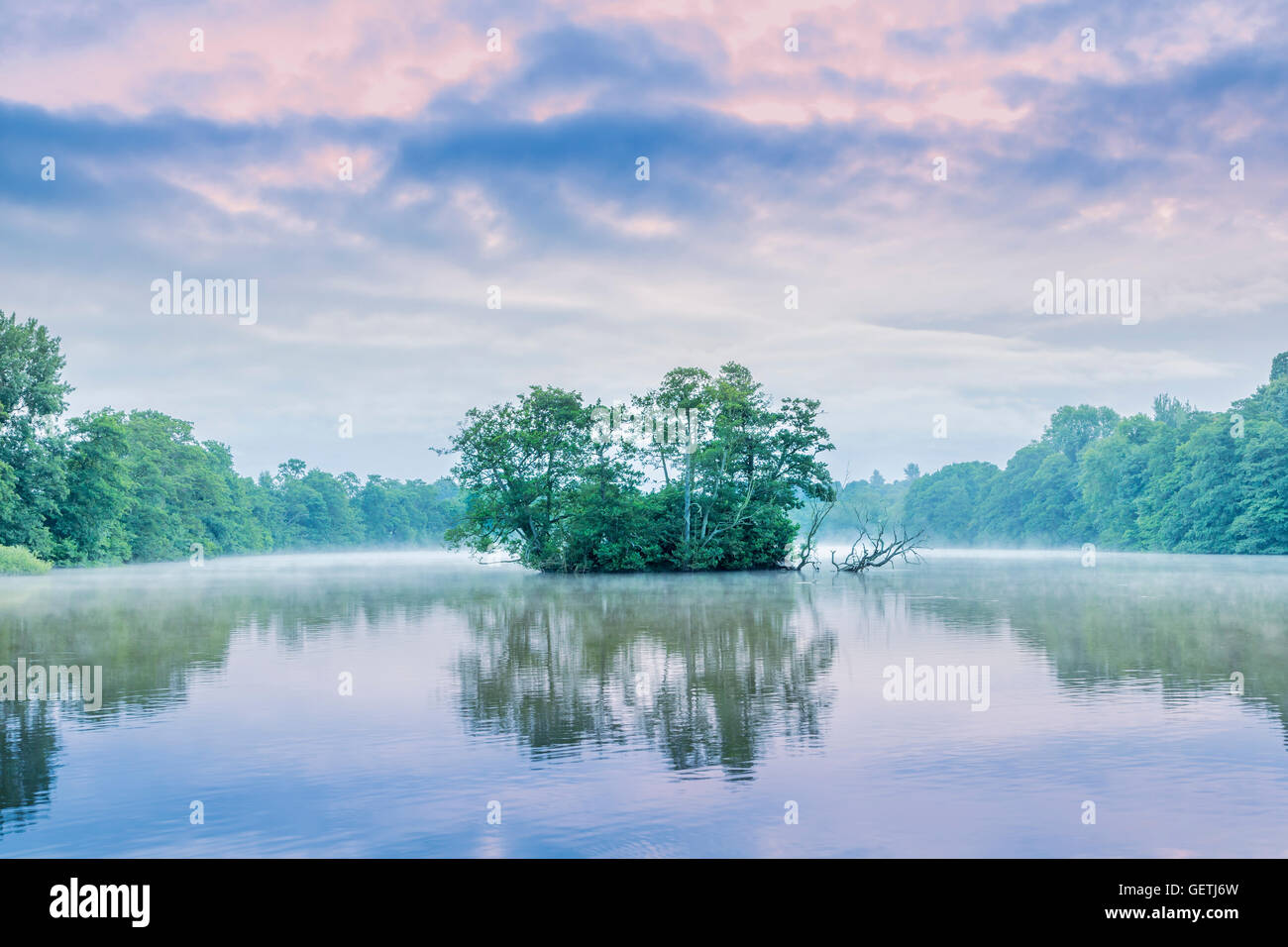 Willesley Lake near Ashby de la Zouch Stock Photo - Alamy