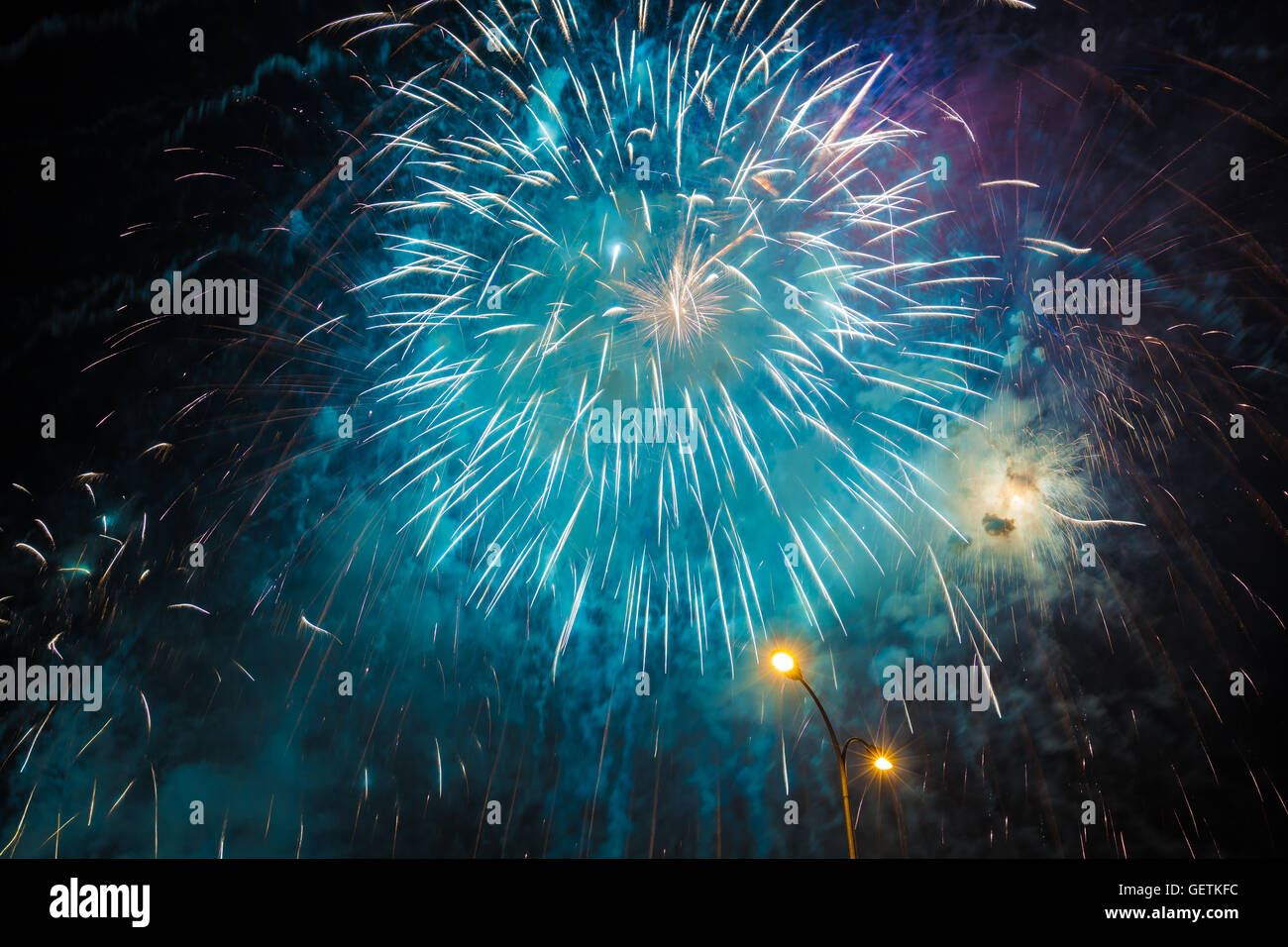 Turquoise smoke hi-res stock photography and images - Alamy