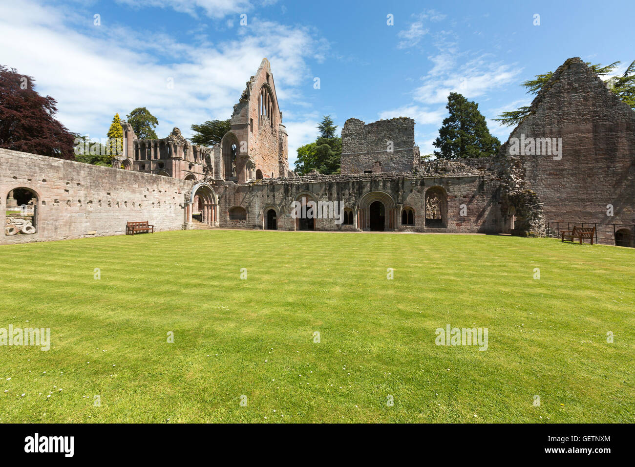 Dryburgh Abbey cloister, Dryburgh, Scottish Borders, Scotland Stock ...