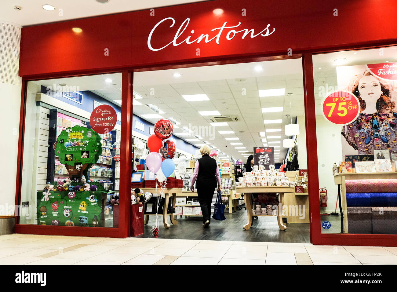 A customer entering a Clintons Card store Stock Photo - Alamy