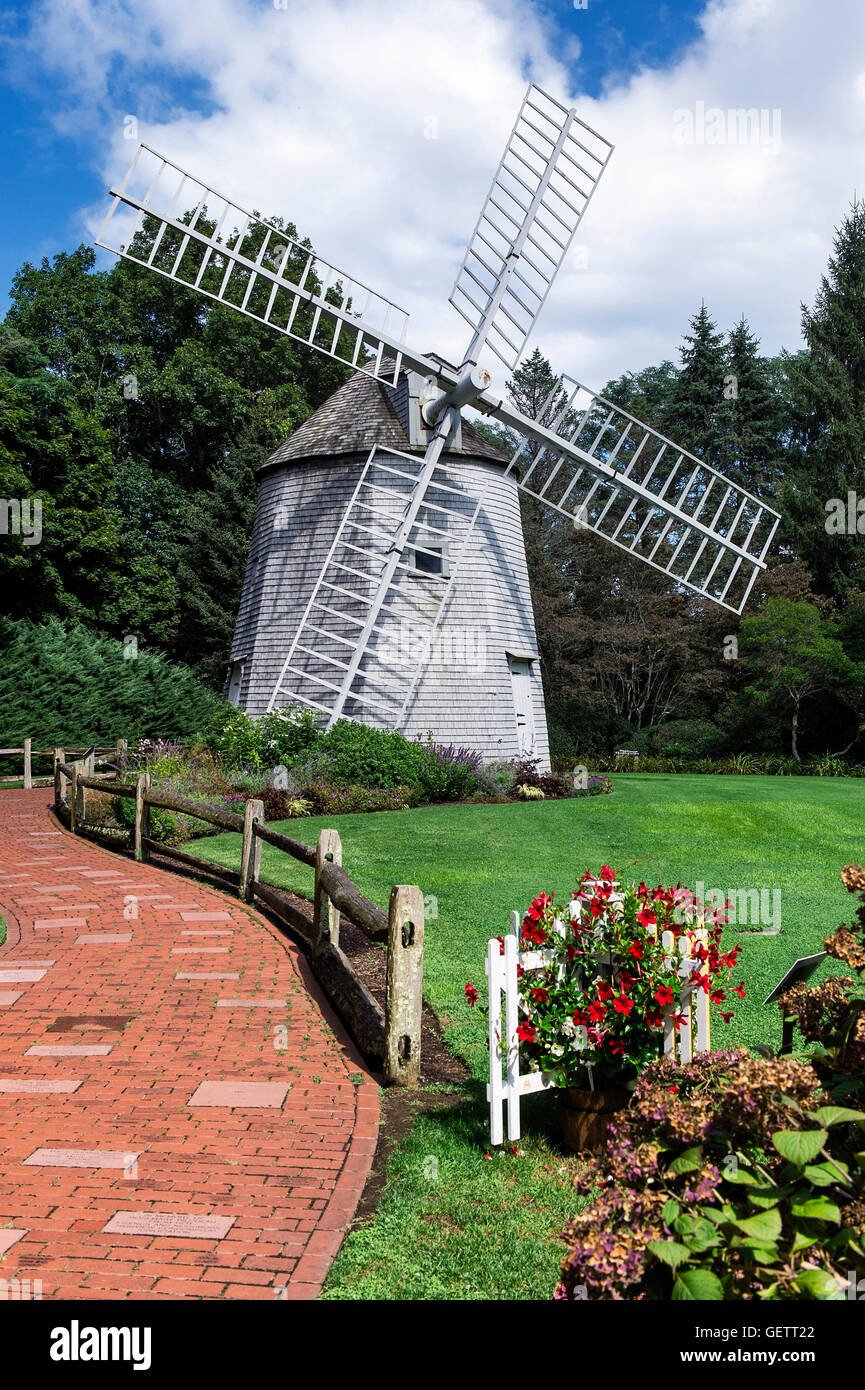 Heritage museums and gardens sandwich hi-res stock photography and ...