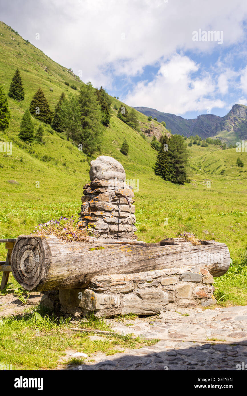 Standpipe field hi-res stock photography and images - Alamy