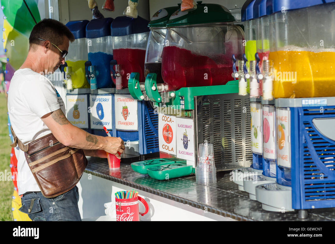 Slushie hi-res stock photography and images - Alamy