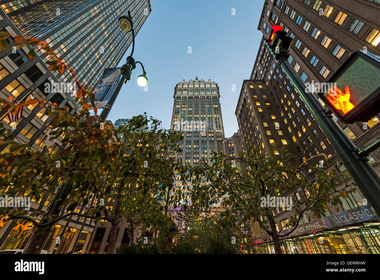 The Helmsley Building at sunset Stock Photo - Alamy