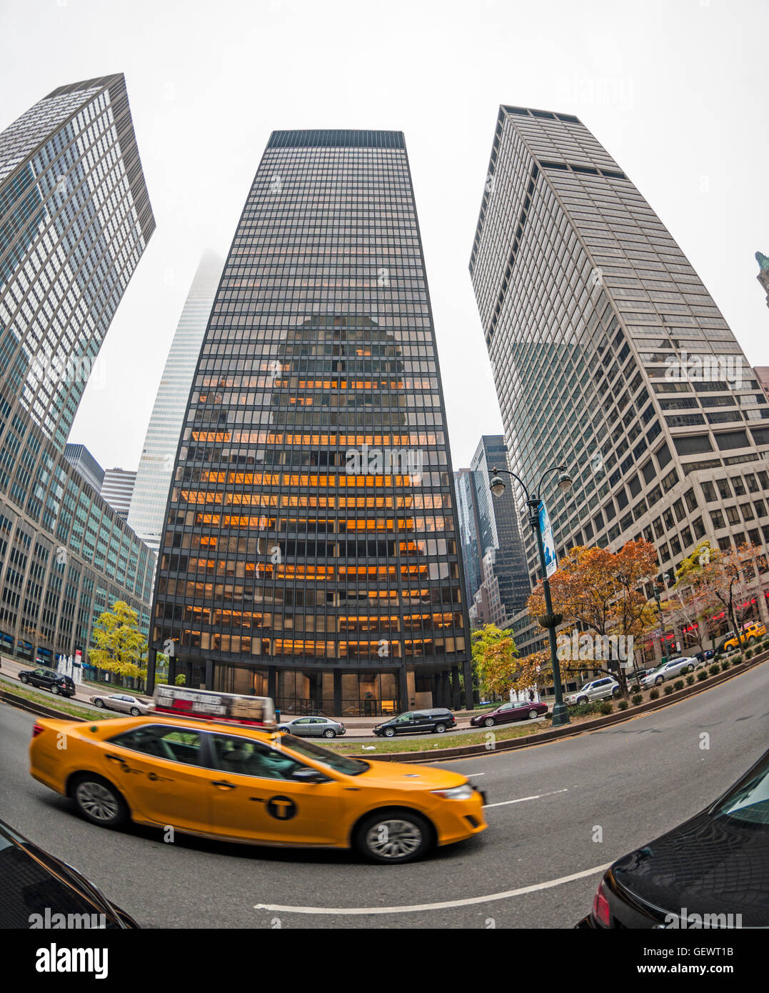 Fisheye view of Seagram Building Stock Photo - Alamy