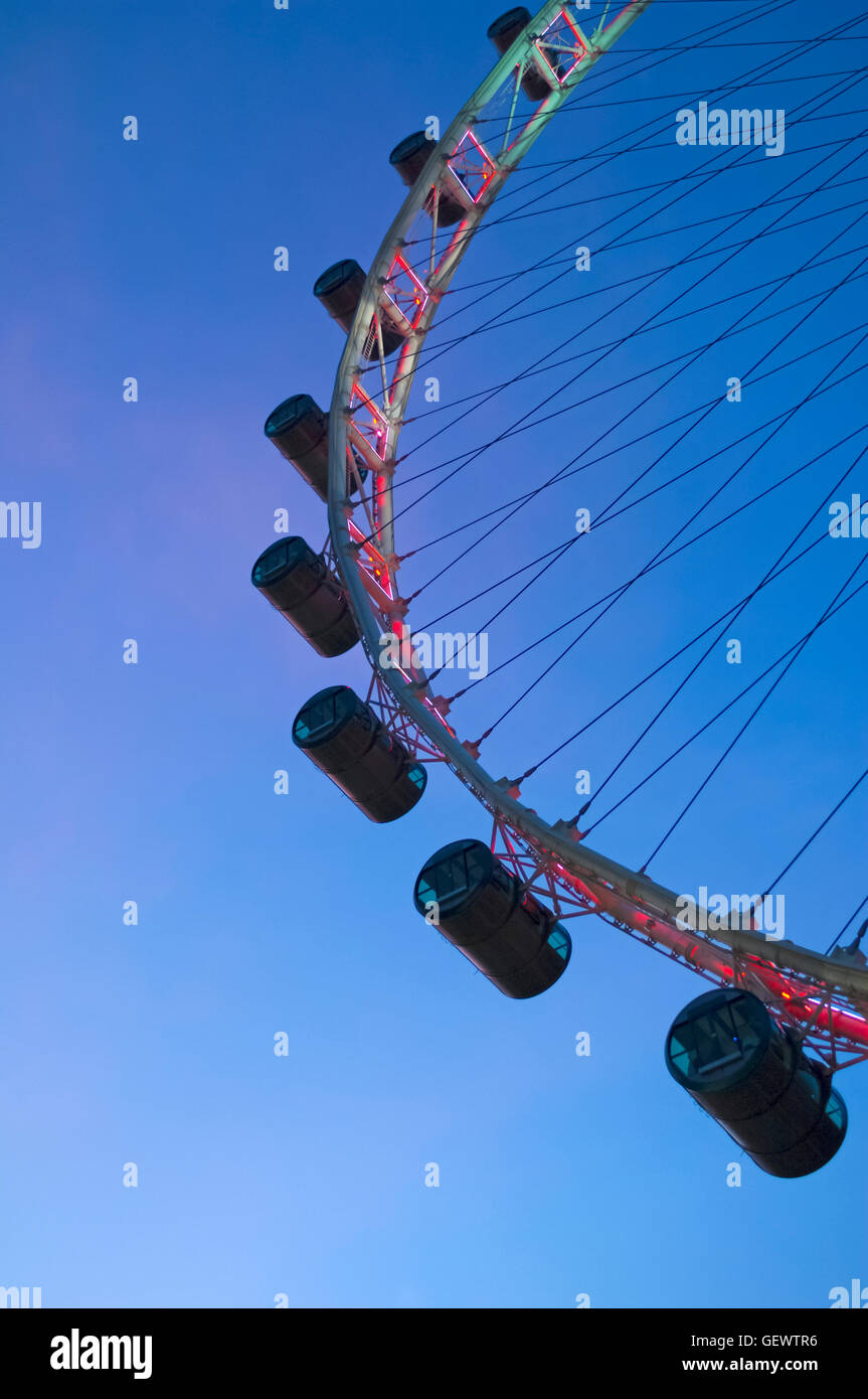 Singapore Flyer observation wheel Stock Photo - Alamy