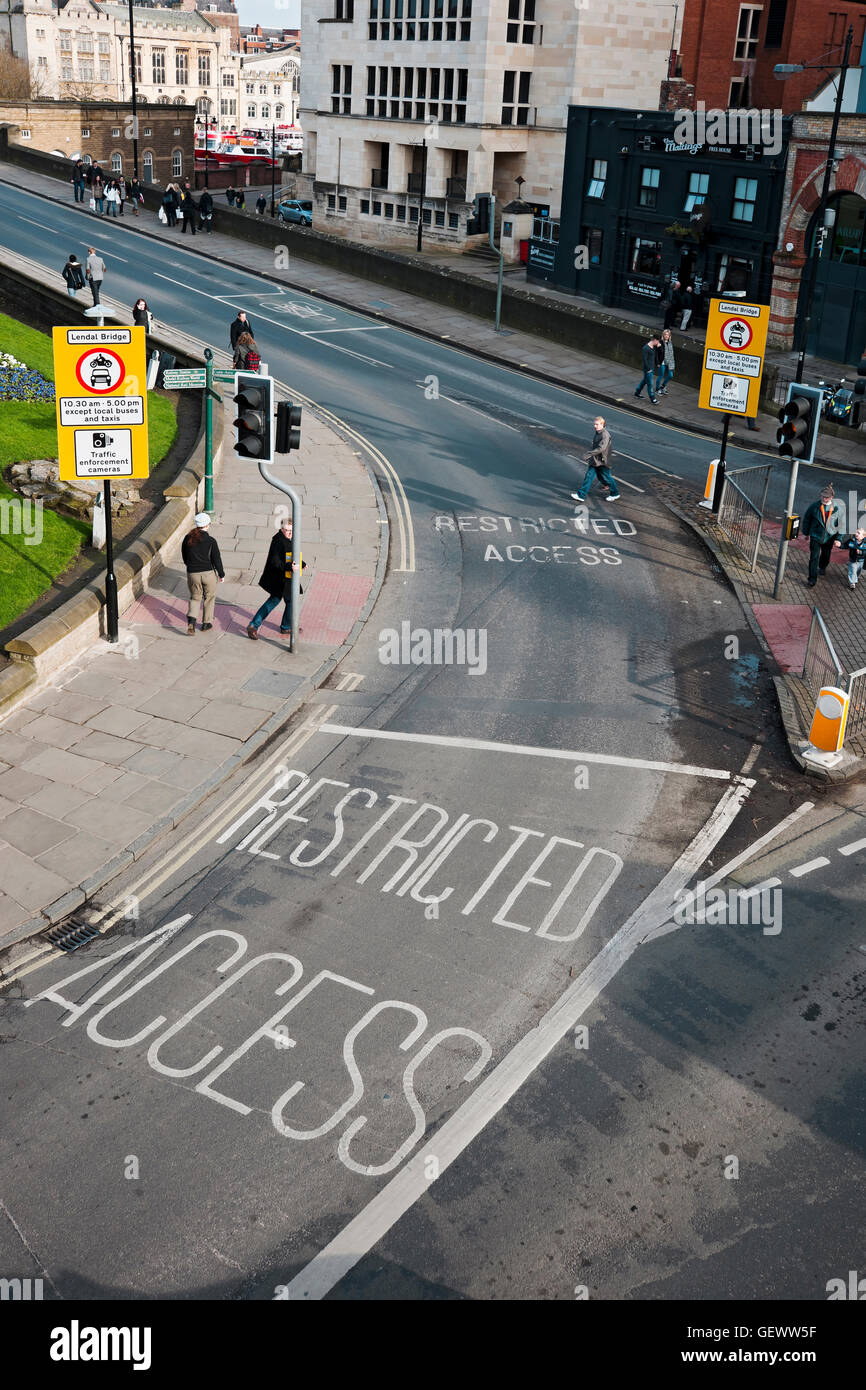 Traffic enforcement cameras sign hi-res stock photography and images ...