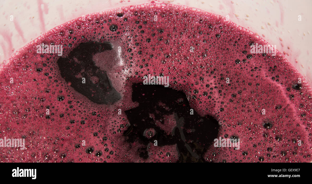 5 gallon bucket hi-res stock photography and images - Alamy