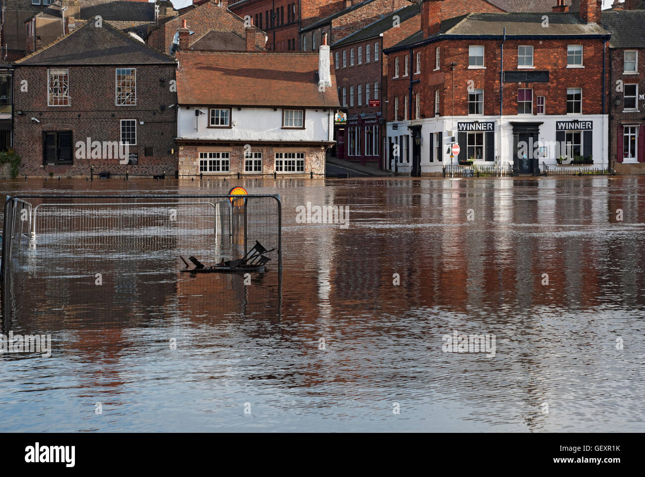 River Ouse flooding riverside properties in York city centre Stock ...