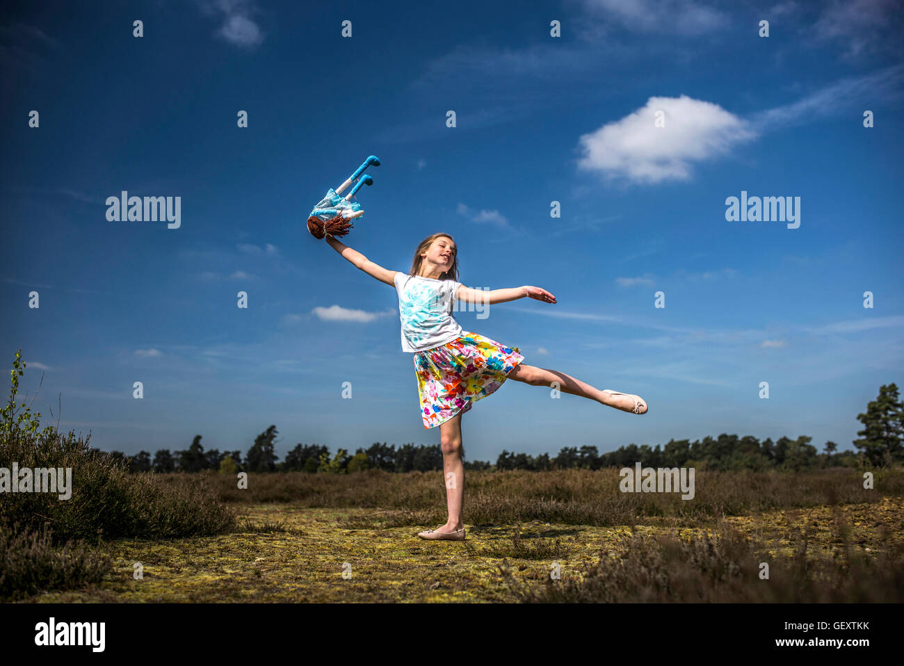 Dancing doll hi-res stock photography and images - Alamy