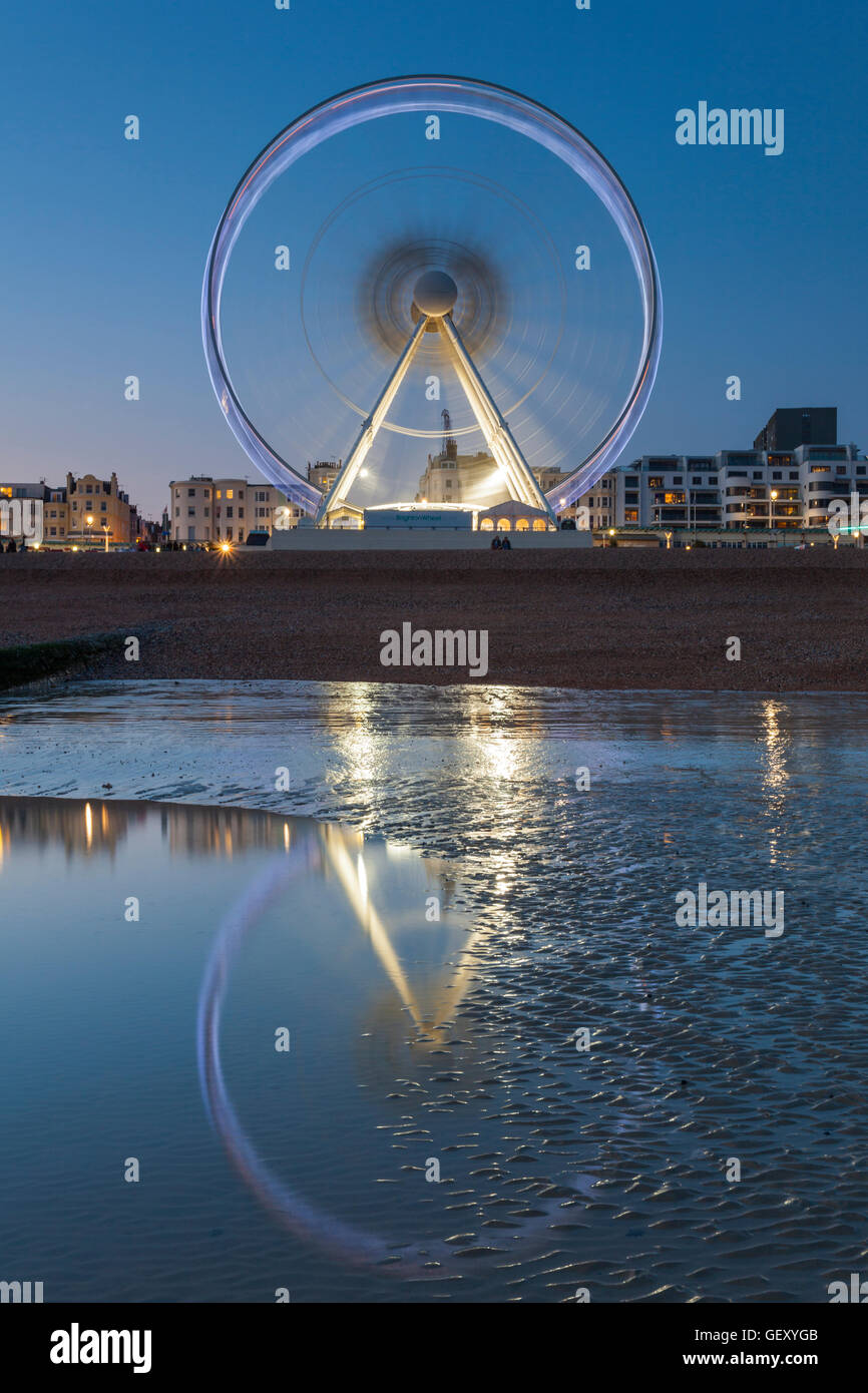 Brighton Eye at dusk Stock Photo - Alamy