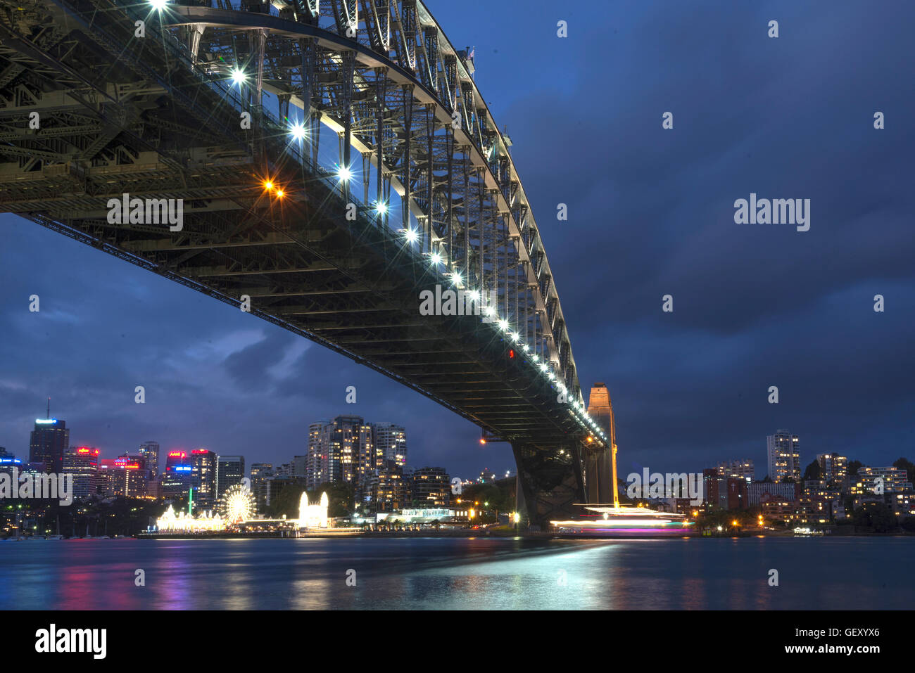 A view of the Sydney Harbour Bridge Stock Photo - Alamy