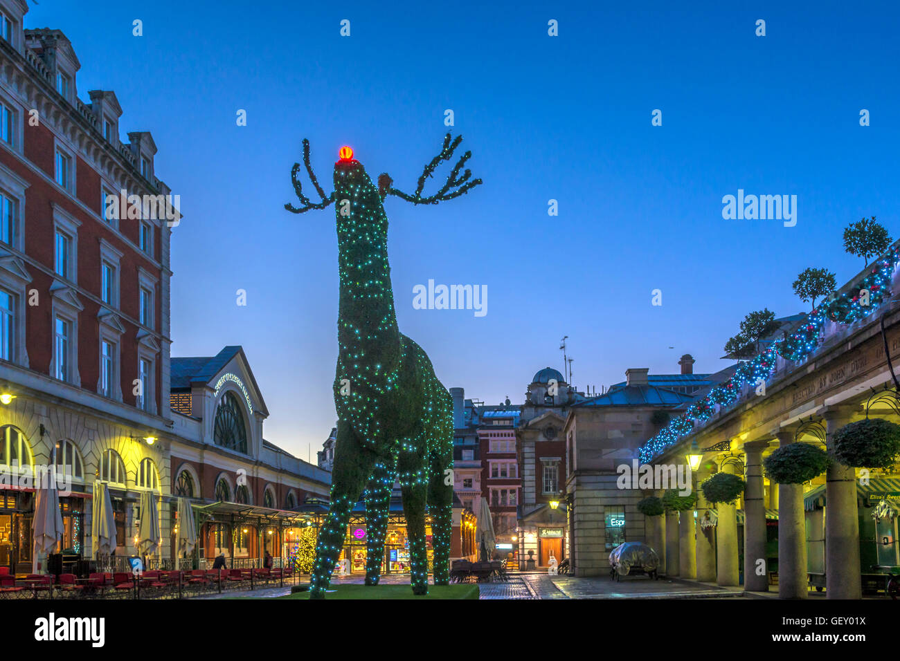 Giant reindeer in Covent Garden Square Stock Photo - Alamy