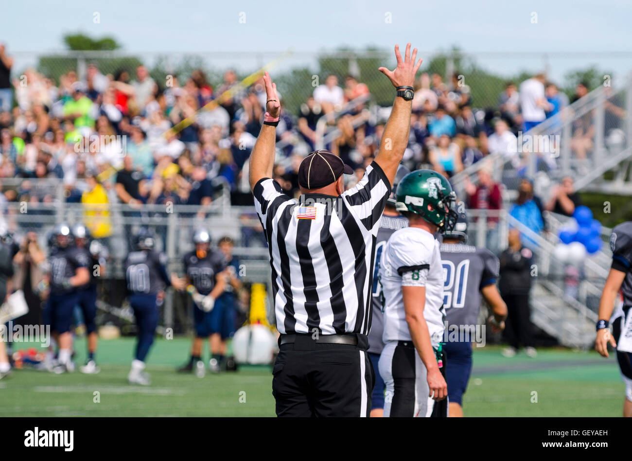 Touchdown signal hi-res stock photography and images - Alamy