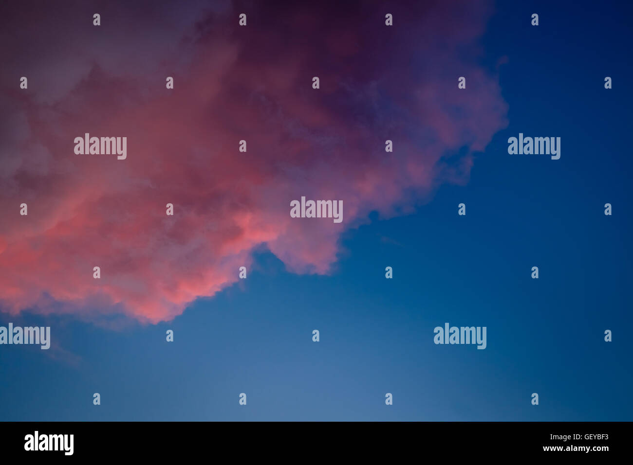 Vertical picture of a dramatic purple sky at dusk Stock Photo - Alamy