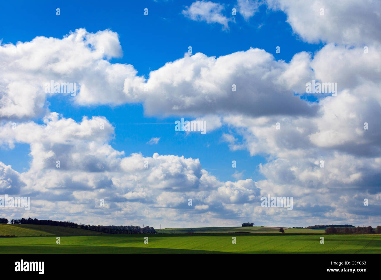 Spring sunny landscape of historic Stonehenge in England. Beautiful ...