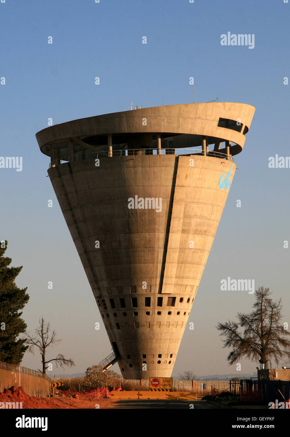 Midrand buildings hi-res stock photography and images - Alamy