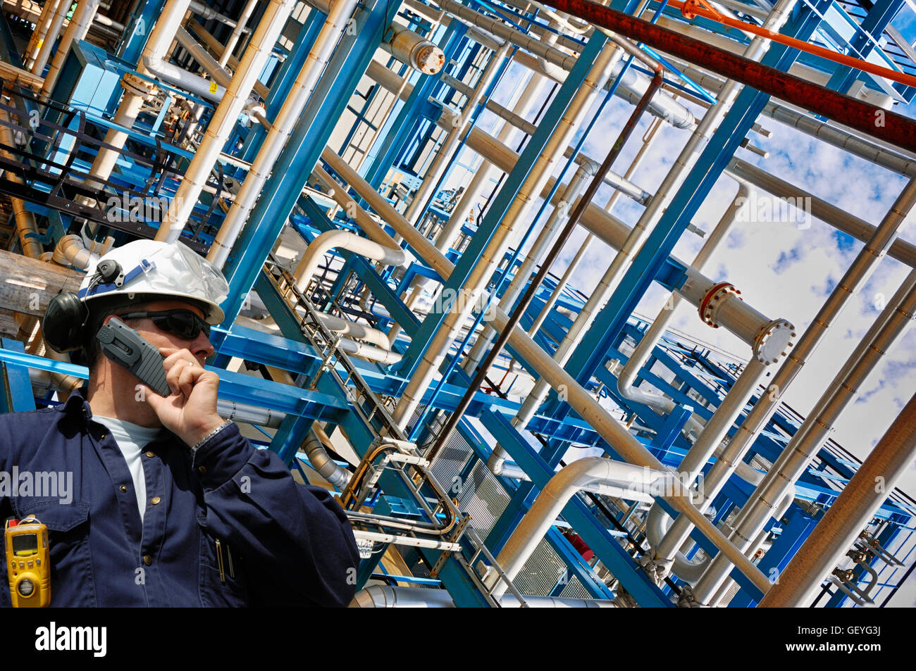 refinery pipelines inside oil and gas refinery Stock Photo - Alamy