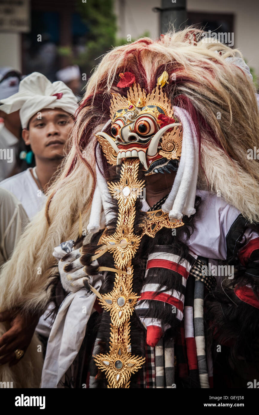 Rangda mask hi-res stock photography and images - Alamy