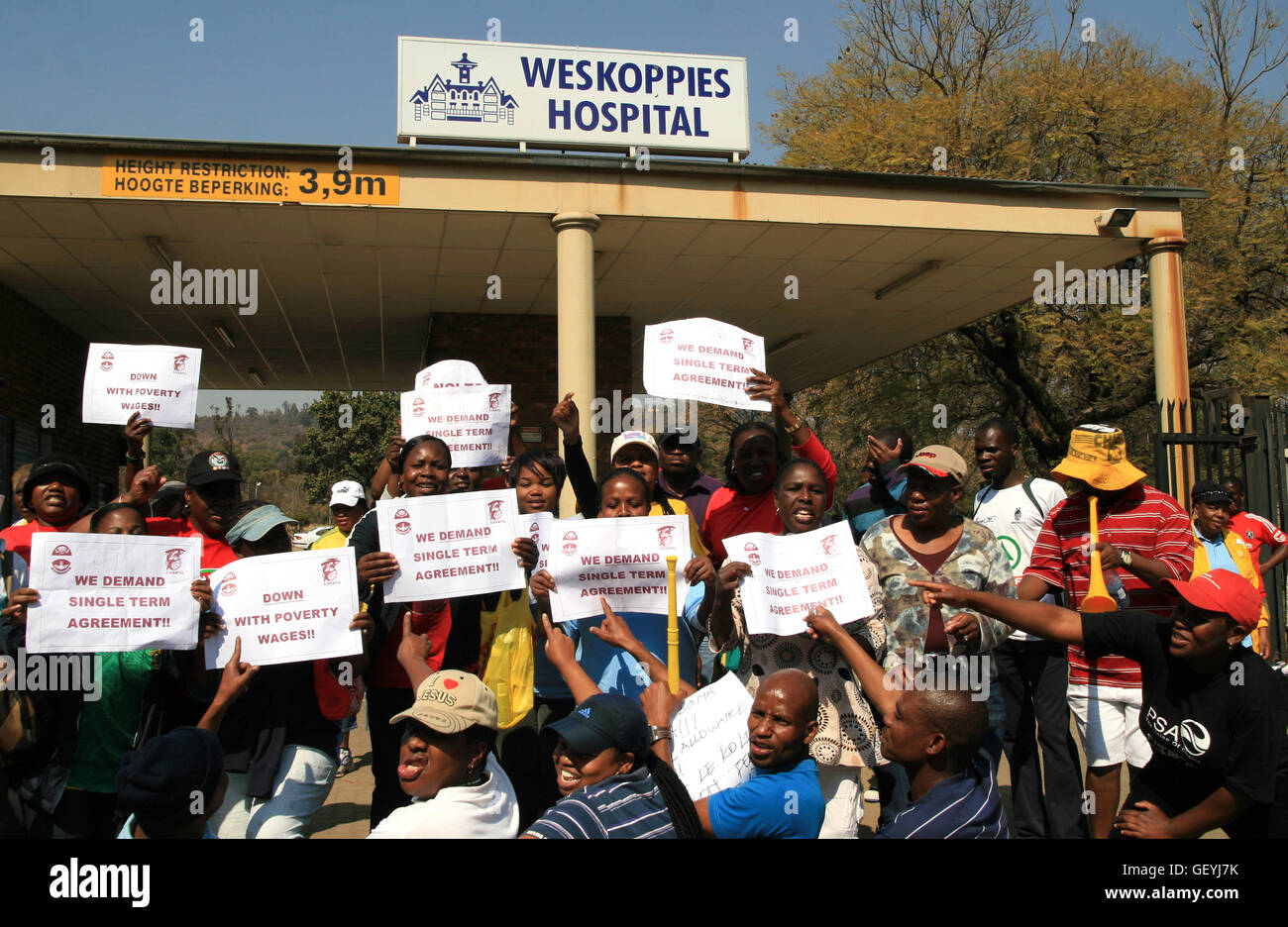 Weskoppies Hospital Strike, Pretoria, South Africa Stock Photo - Alamy