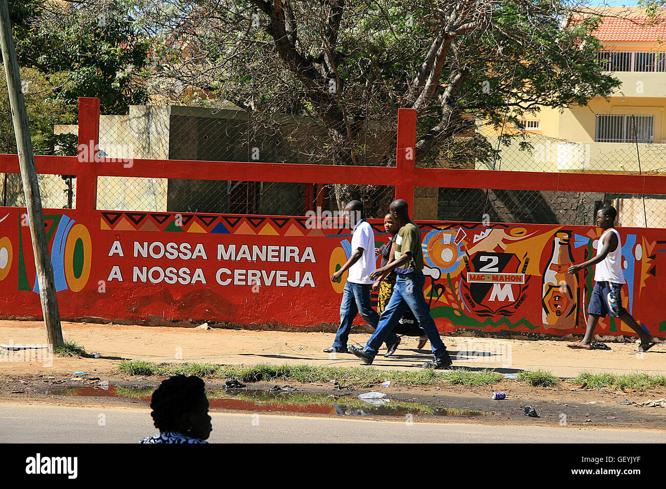 Street scene, Maputo, Mozambique Stock Photo - Alamy