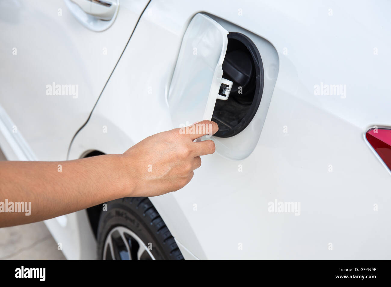 Fuel fill filler cap hi-res stock photography and images - Alamy