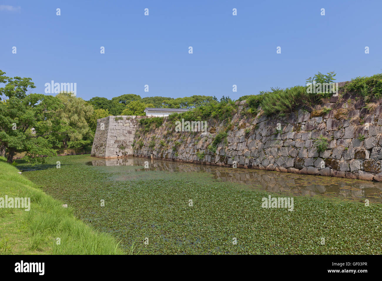 Moat and bailey hi-res stock photography and images - Alamy