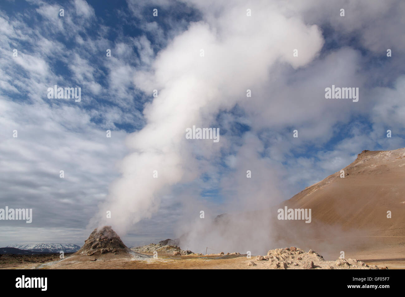 Steam vents activity hi-res stock photography and images - Alamy