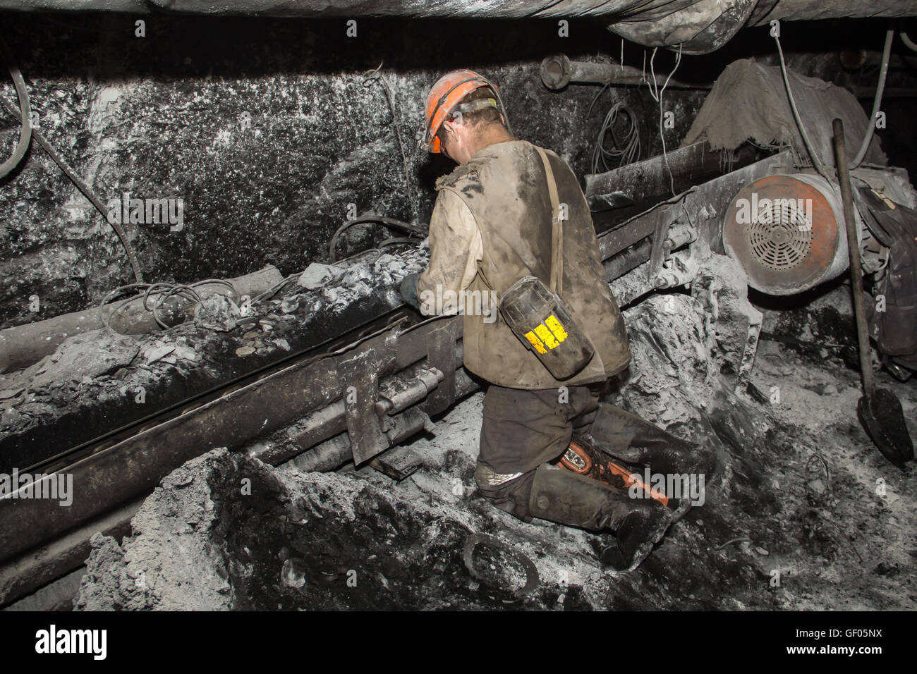 miner in a mine Stock Photo - Alamy