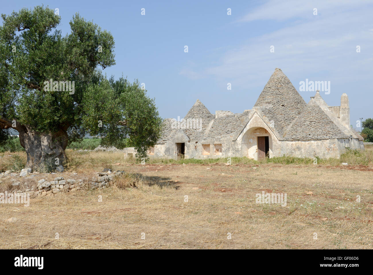 Traditional trulli house on hi-res stock photography and images - Alamy