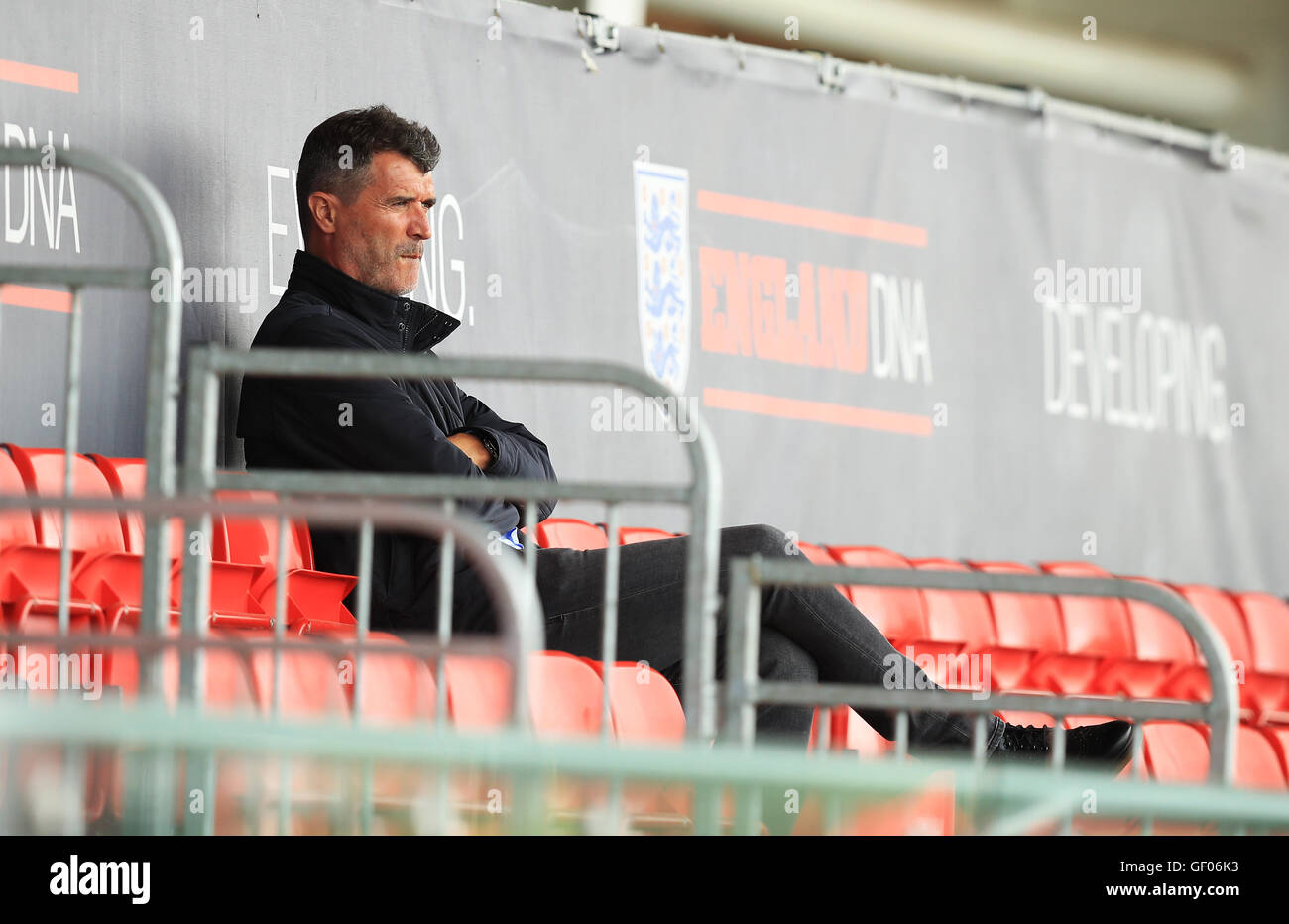 Barcelona roy keane hi-res stock photography and images - Alamy