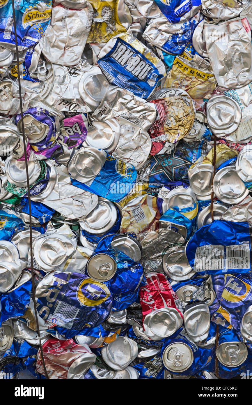 Crushed cans hi-res stock photography and images - Alamy