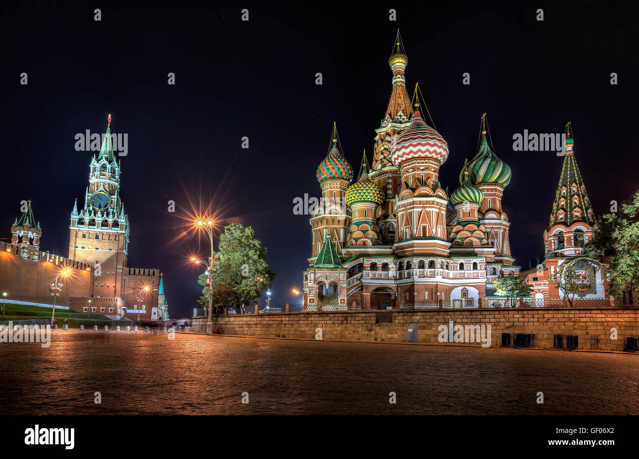 Moscow kremlin night hi-res stock photography and images - Alamy