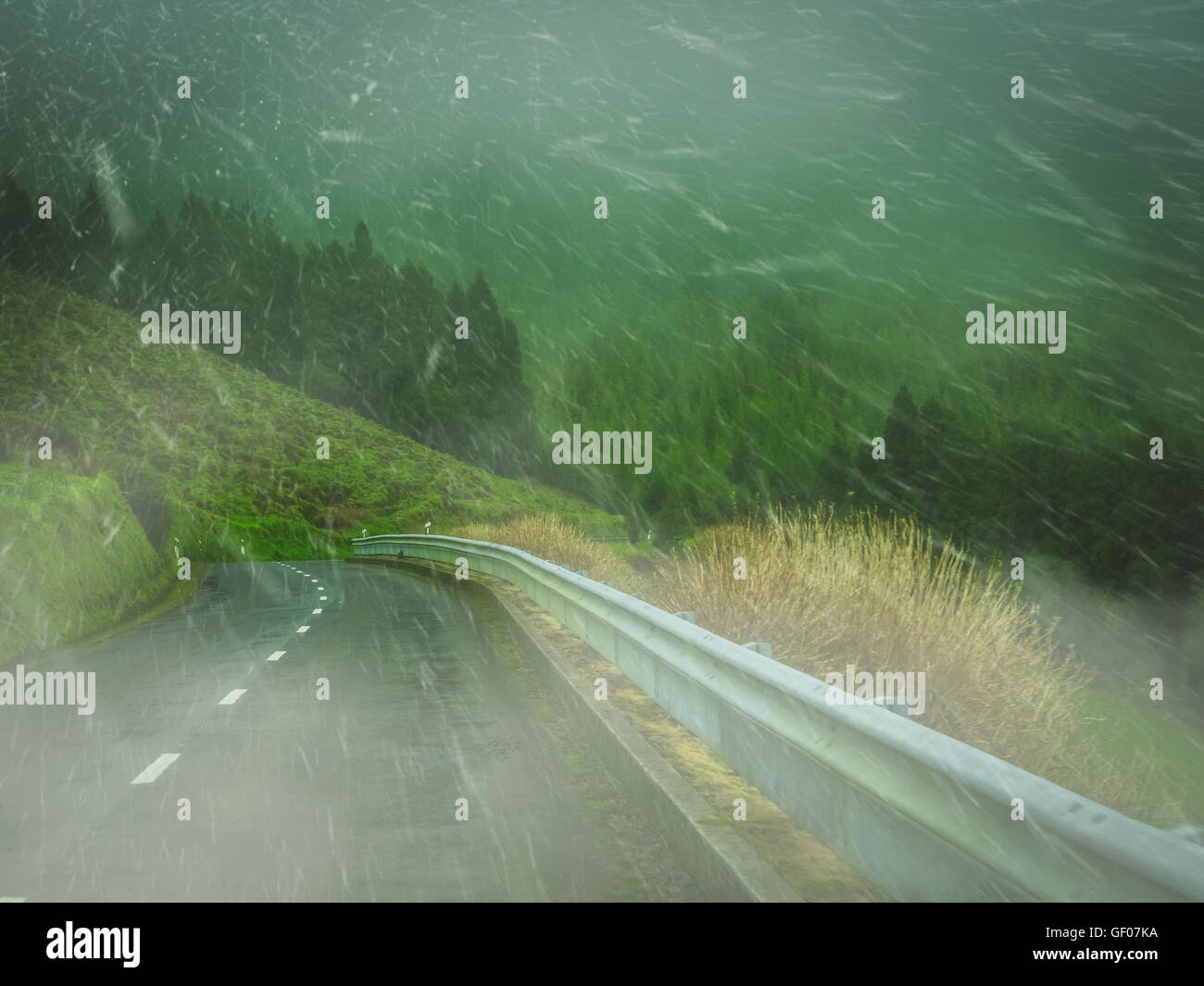 Road in europe hi-res stock photography and images - Alamy