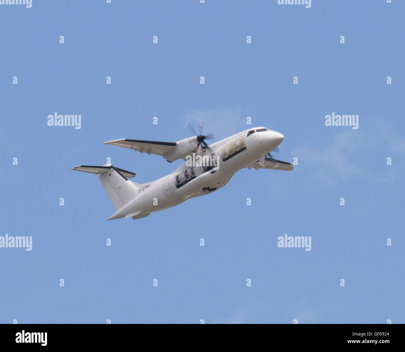 Twin Turbo Prop High Resolution Stock Photography and Images - Alamy