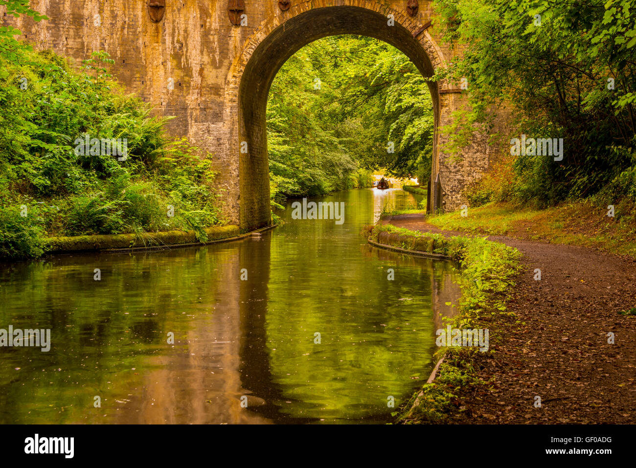 A Bridge on the Shropshire Union Canal Stock Photo - Alamy