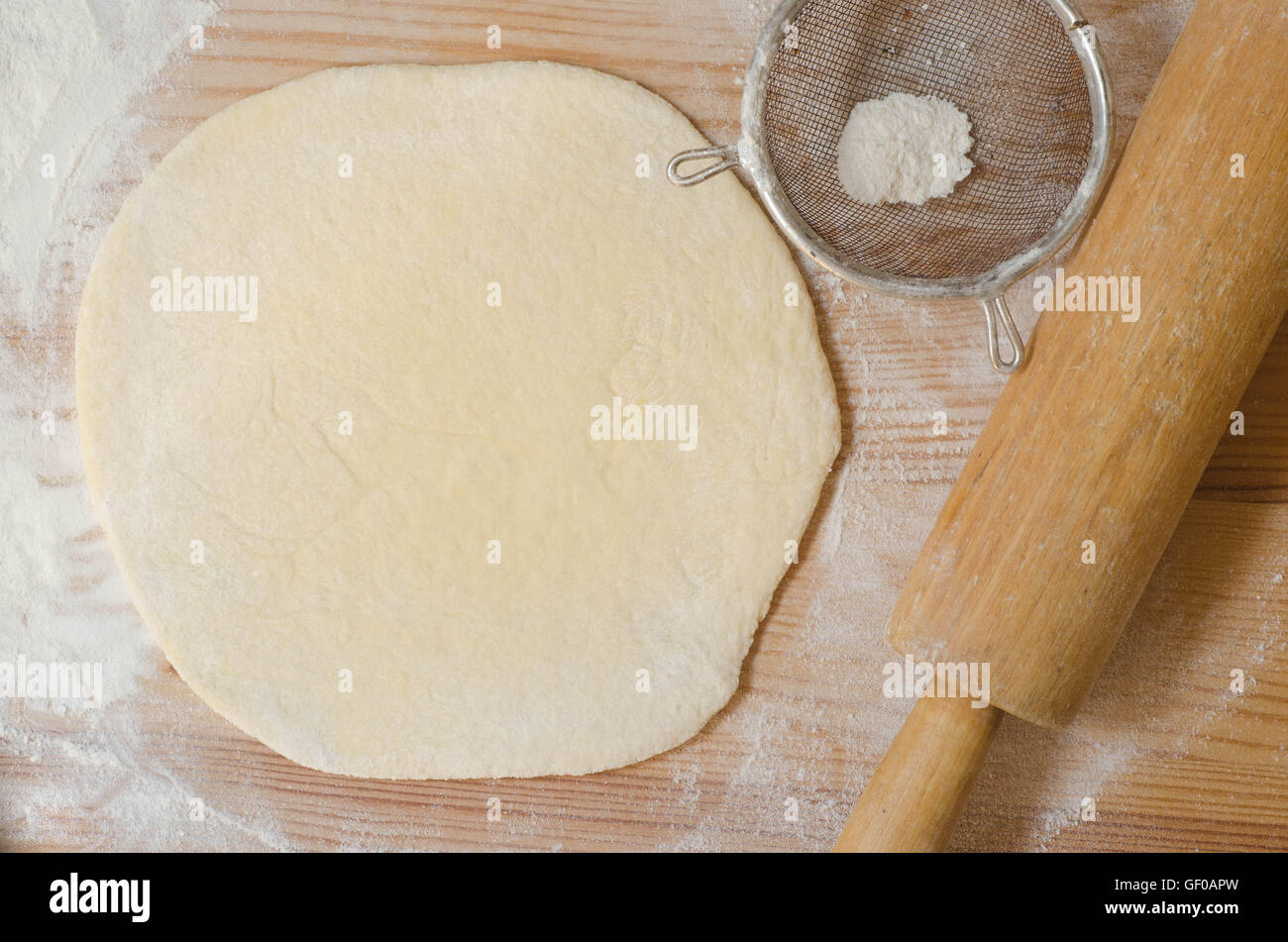 Raw dough wooden rolling hi-res stock photography and images - Alamy