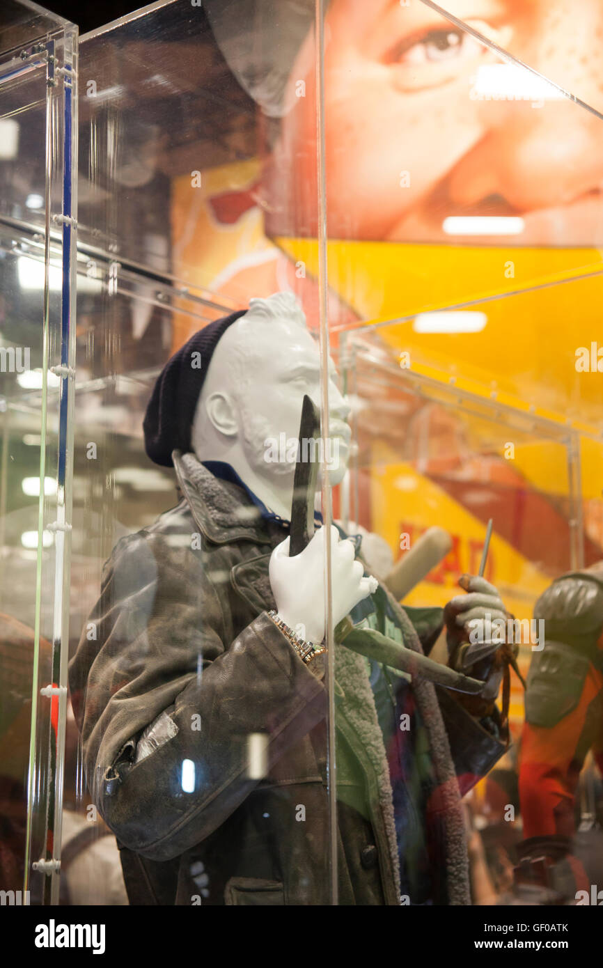 Screen used props and costumes from the DC Comics film Suicide Squad on ...