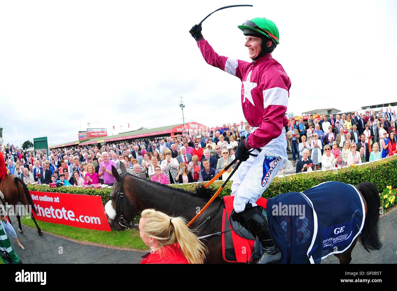 Scoundrel hi-res stock photography and images - Alamy