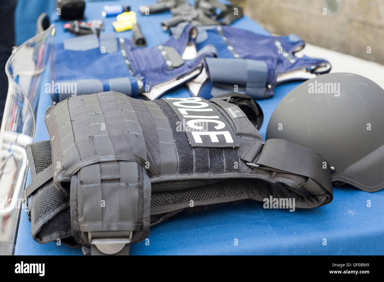 Police equipment hi-res stock photography and images - Alamy