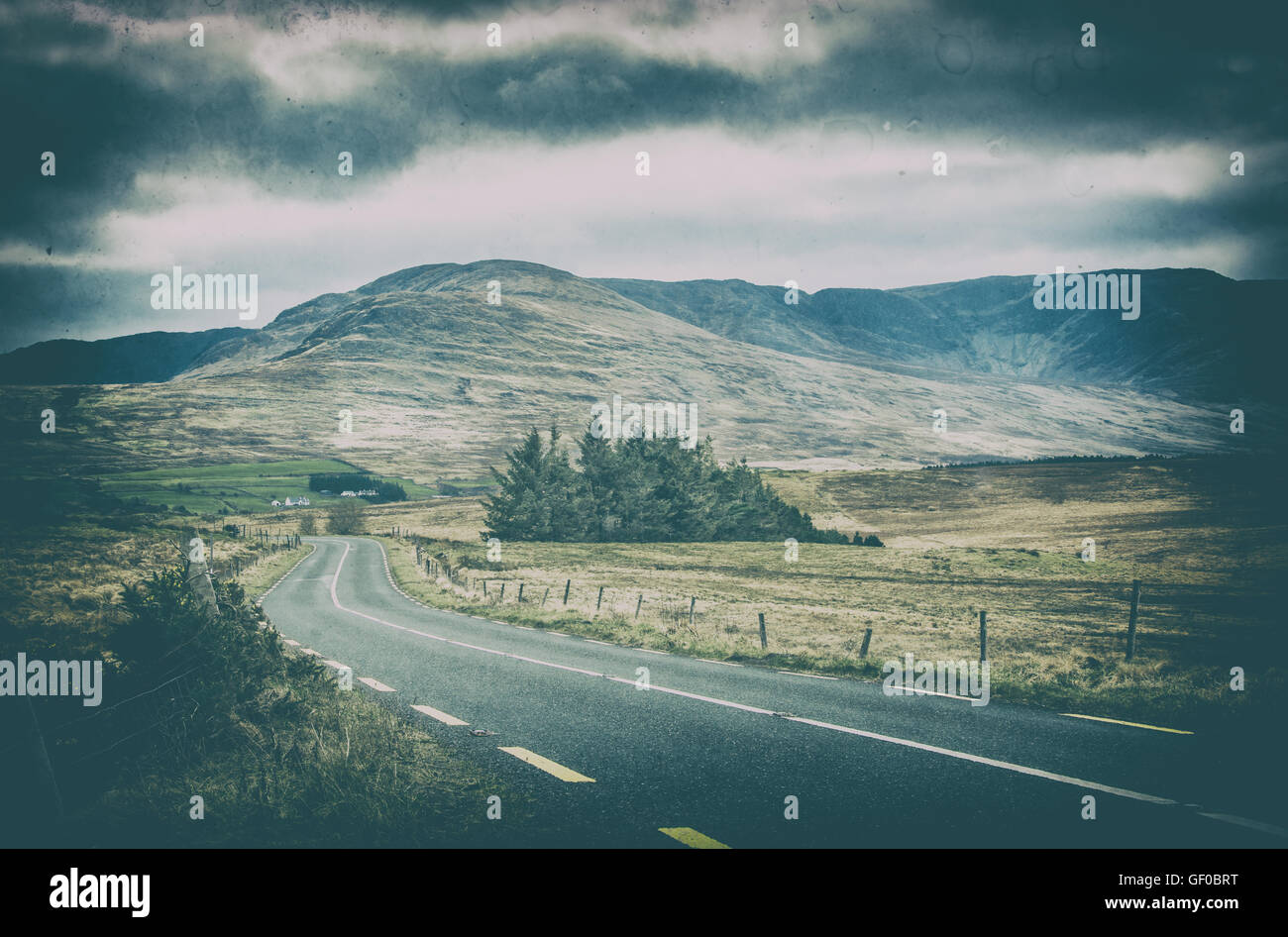 Discover the irish outdoors hi-res stock photography and images - Alamy